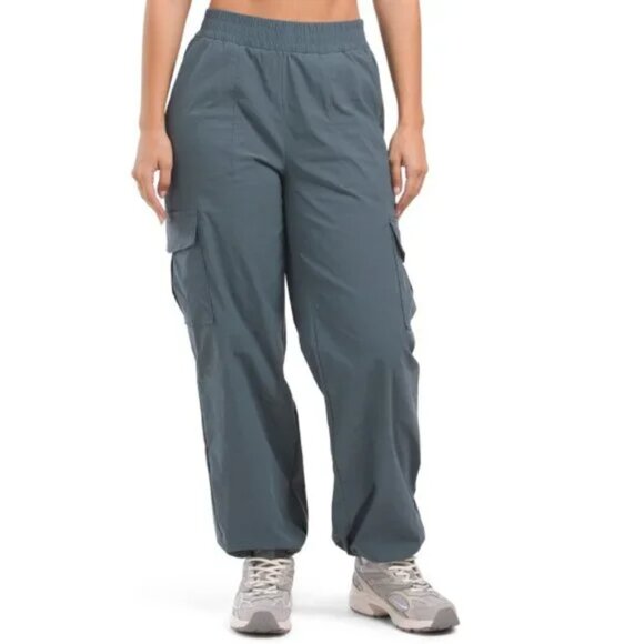 MONDETTA STUDIO | Pants & Jumpsuits | New Mondetta Studio Balloon Cargo ...